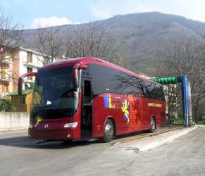 Naples to Bari - 6 ways to travel via train, bus, rideshare, car, and plane